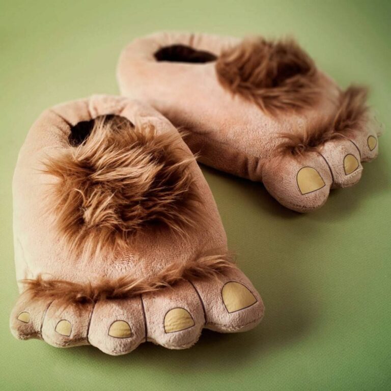 Pantoufles Hobbit - VoilaPourquoiJeSuisFauche.fr
